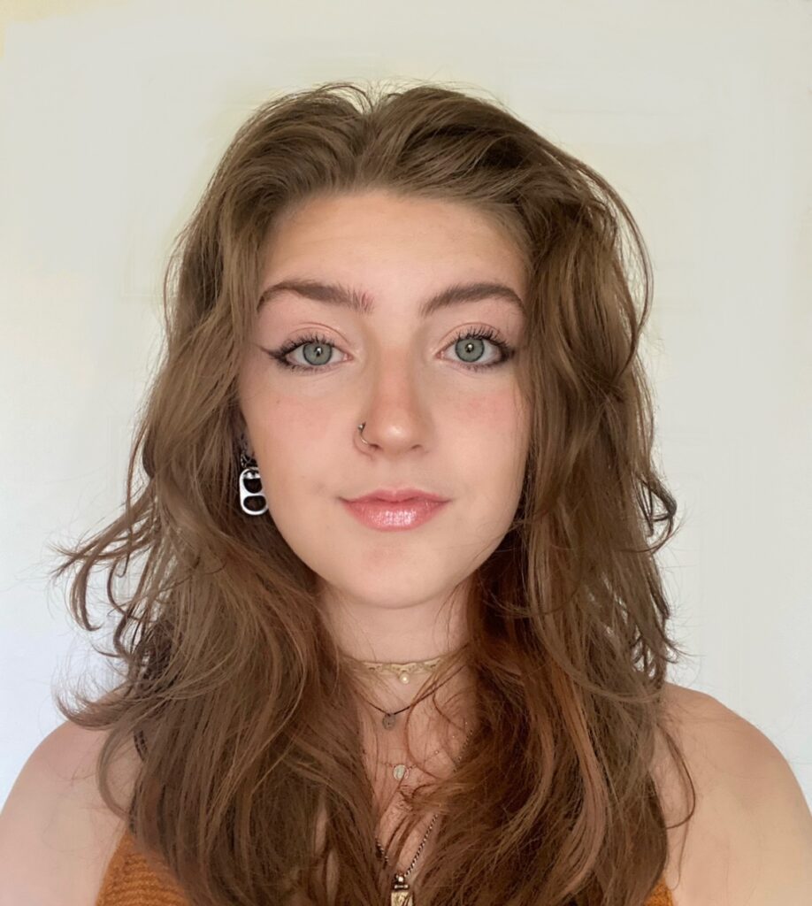 About Us - Emertainment Monthly